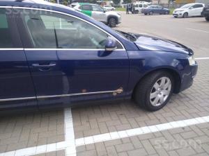 Zils Volkswagen Passat B6 2008 Liepāja, ar dzinēja tilpumu 2.00 L un nobraukumu 333 tūkst. km par 1800 €, foto 8 vietnē AUTOMOTO.COM.LV