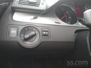 Zils Volkswagen Passat B6 2008 Liepāja, ar dzinēja tilpumu 2.00 L un nobraukumu 333 tūkst. km par 1800 €, foto 15 vietnē AUTOMOTO.COM.LV
