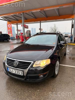 Blue Volkswagen Passat B6 2008 in Riga, with an engine capacity of 2.00 L and mileage of 215 thousand km for 3150 €, photo 4 on AUTOMOTO.COM.LV