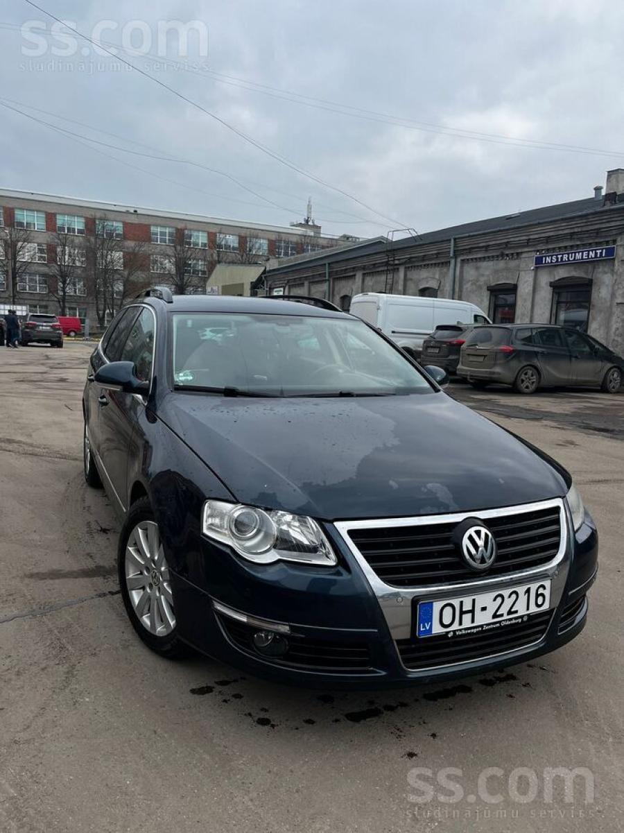 Blue Volkswagen Passat B6 2008 in Riga, with an engine capacity of 2.00 L and mileage of 290 thousand km for 1850 €, photo 1 on AUTOMOTO.COM.LV