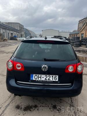 Blue Volkswagen Passat B6 2008 in Riga, with an engine capacity of 2.00 L and mileage of 290 thousand km for 1850 €, photo 5 on AUTOMOTO.COM.LV