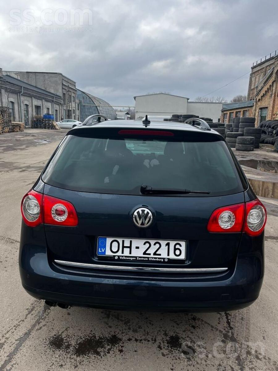 Blue Volkswagen Passat B6 2008 in Riga, with an engine capacity of 2.00 L and mileage of 290 thousand km for 1850 €, photo 5 on AUTOMOTO.COM.LV