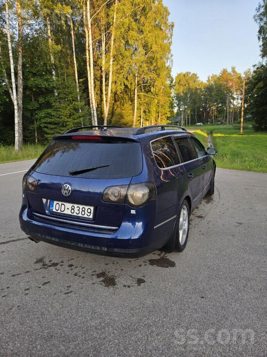 Blue Volkswagen Passat B6 2008 in Riga, with an engine capacity of 2.00 L and mileage of 378 thousand km for 1150 €, photo 4 on AUTOMOTO.COM.LV