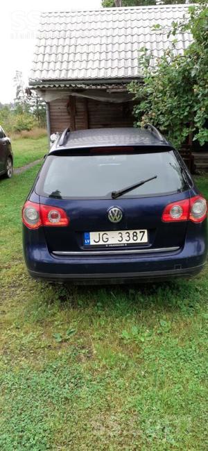 Blue Volkswagen Passat B6 2008 in Jelgava, with an engine capacity of 1.90 L and mileage of 389 thousand km for 1650 €, photo 3 on AUTOMOTO.COM.LV