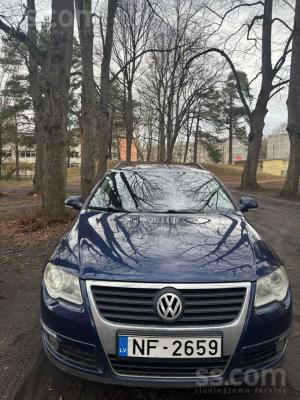 Zils Volkswagen Passat B6 2009 Rīga, ar dzinēja tilpumu 2.00 L un nobraukumu 379 tūkst. km par 1800 €, foto 3 vietnē AUTOMOTO.COM.LV
