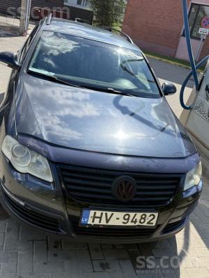 Синий Фольксваген Пассат Б6 2009 в Екабпилс, объемом двигателя 1.90 л и пробегом 272 тыс. км за 1500 €, фото 3 на AUTOMOTO.COM.LV