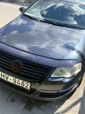 Синий Фольксваген Пассат Б6 2009 в Екабпилс, объемом двигателя 1.90 л и пробегом 272 тыс. км за 1500 €, фото 4 на AUTOMOTO.COM.LV