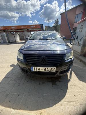 Синий Фольксваген Пассат Б6 2009 в Екабпилс, объемом двигателя 1.90 л и пробегом 272 тыс. км за 1500 €, фото 17 на AUTOMOTO.COM.LV