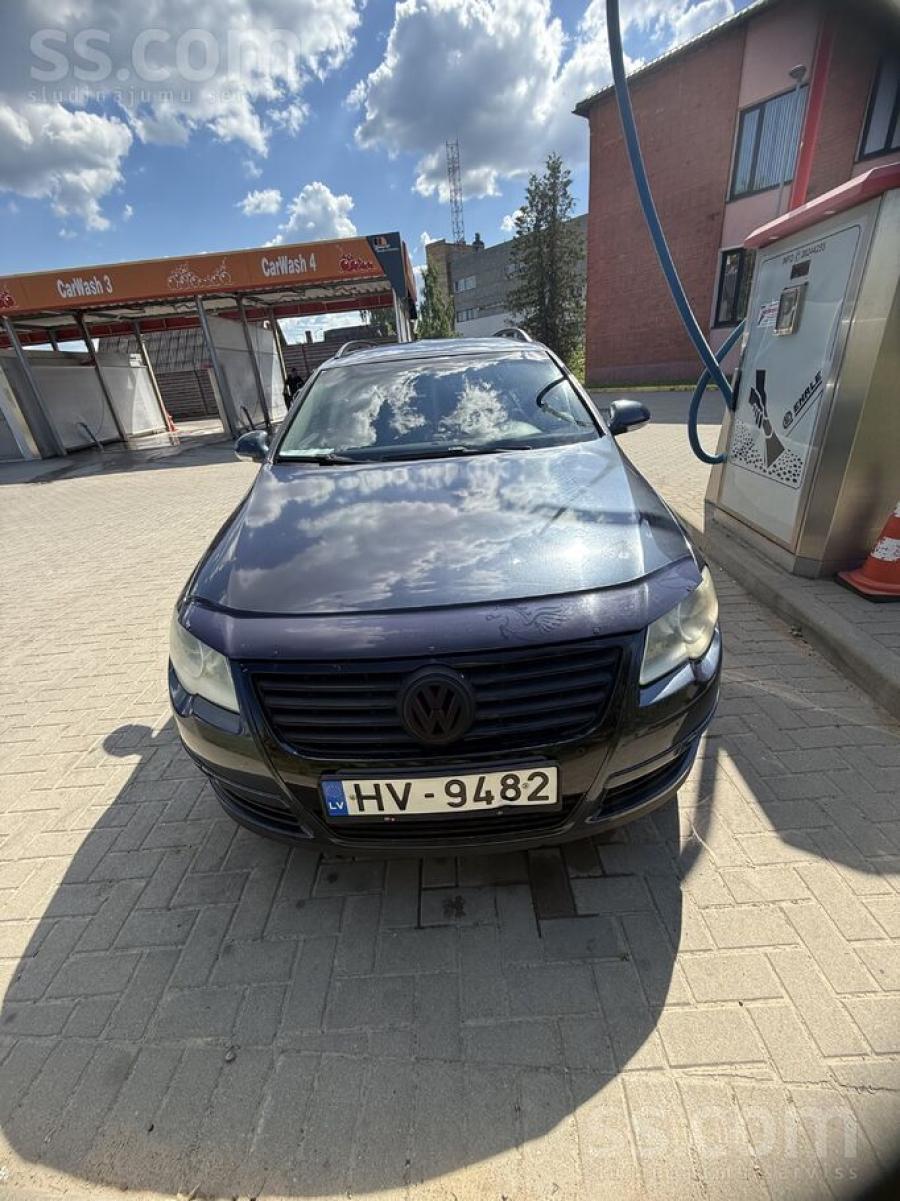 Синий Фольксваген Пассат Б6 2009 в Екабпилс, объемом двигателя 1.90 л и пробегом 272 тыс. км за 1500 €, фото 18 на AUTOMOTO.COM.LV