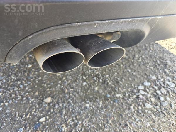 Zils Volkswagen Passat B6 2009 Gulbene, ar dzinēja tilpumu 2.00 L un nobraukumu 321 tūkst. km par 800 €, foto 9 vietnē AUTOMOTO.COM.LV