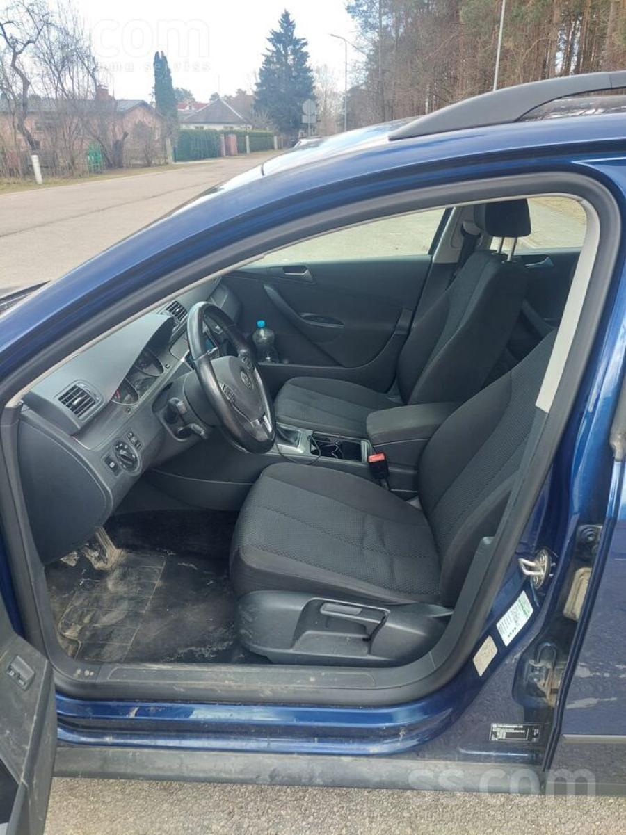 Zils Volkswagen Passat B6 2010 Rīga, ar dzinēja tilpumu 2.00 L un nobraukumu 365 tūkst. km par 1900 €, foto 8 vietnē AUTOMOTO.COM.LV