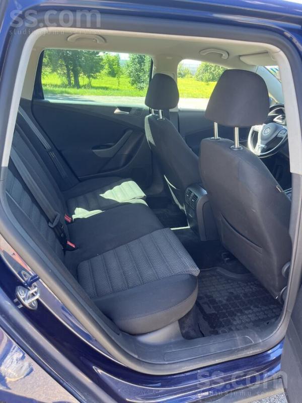 Zils Volkswagen Passat B6 2010 Rīga, ar dzinēja tilpumu 2.00 L un nobraukumu 436 tūkst. km par 2200 €, foto 8 vietnē AUTOMOTO.COM.LV