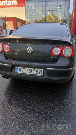 Brown Volkswagen Passat B6 2005 in Riga, with an engine capacity of 2.00 L and mileage of 271 thousand km for 1600 €, photo 8 on AUTOMOTO.COM.LV