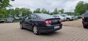 Brūns Volkswagen Passat B6 2005 Valmiera, ar dzinēja tilpumu 1.90 L un nobraukumu 253 tūkst. km par 1500 €, foto 5 vietnē AUTOMOTO.COM.LV