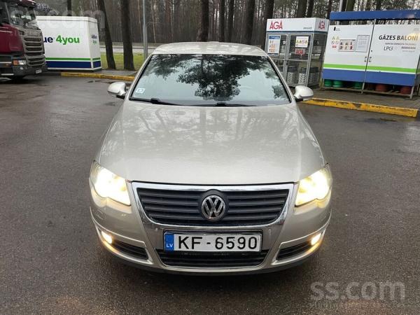 Brown Volkswagen Passat B6 2007 in Riga, with an engine capacity of 2.00 L and mileage of 0 thousand km for 1499 €, photo 8 on AUTOMOTO.COM.LV