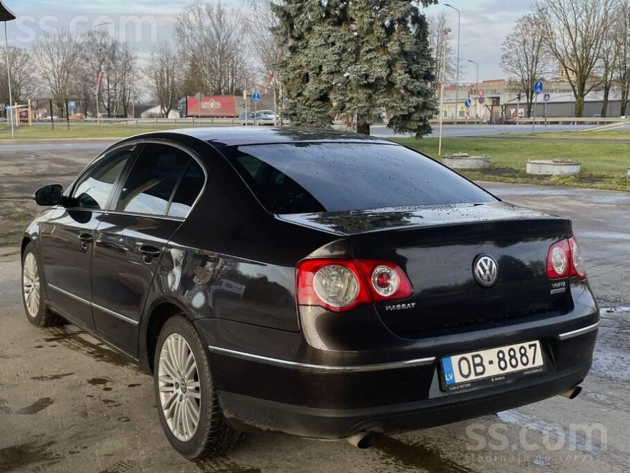 Brūns Volkswagen Passat B6 2007 Ogre, ar dzinēja tilpumu 3.20 L un nobraukumu 219 tūkst. km par 2750 €, foto 9 vietnē AUTOMOTO.COM.LV