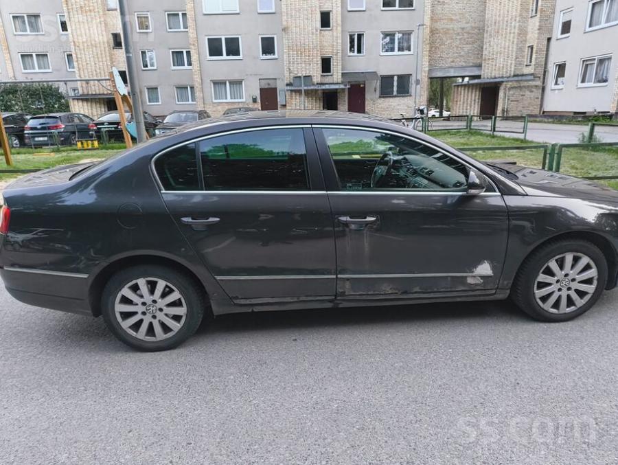 Brown Volkswagen Passat B6 2007 in Riga, with an engine capacity of 2.00 L and mileage of 314 thousand km for 820 €, photo 5 on AUTOMOTO.COM.LV