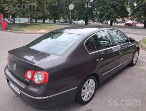 Brūns Volkswagen Passat B6 2007 Rīga, ar dzinēja tilpumu 2.00 L un nobraukumu 308 tūkst. km par 2300 €, foto 3 vietnē AUTOMOTO.COM.LV