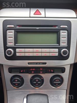 Brūns Volkswagen Passat B6 2007 Rīga, ar dzinēja tilpumu 2.00 L un nobraukumu 308 tūkst. km par 2300 €, foto 8 vietnē AUTOMOTO.COM.LV