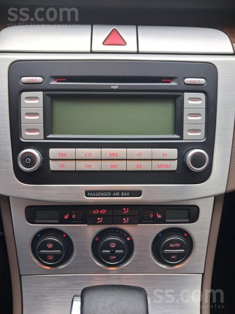 Brūns Volkswagen Passat B6 2007 Rīga, ar dzinēja tilpumu 2.00 L un nobraukumu 308 tūkst. km par 2300 €, foto 8 vietnē AUTOMOTO.COM.LV