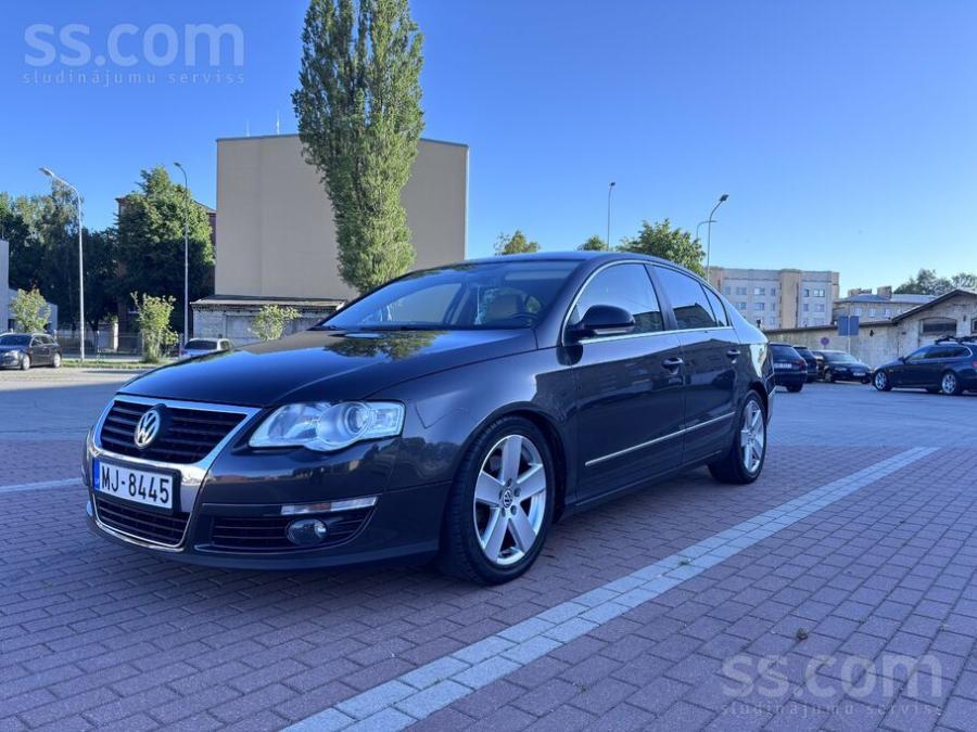 Brown Volkswagen Passat B6 2008 in Liepaja, with an engine capacity of 2.00 L and mileage of 179 thousand km for 2900 €, photo 4 on AUTOMOTO.COM.LV