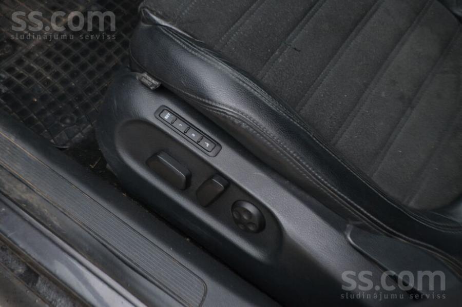 Brūns Volkswagen Passat B6 2006 Rīga, ar dzinēja tilpumu 2.00 L un nobraukumu 401 tūkst. km par 1950 €, foto 8 vietnē AUTOMOTO.COM.LV