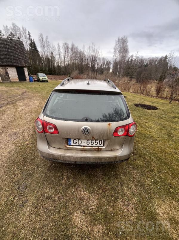 Brūns Volkswagen Passat B6 2006 Valmiera, ar dzinēja tilpumu 1.90 L un nobraukumu 330 tūkst. km par 990 €, foto 6 vietnē AUTOMOTO.COM.LV