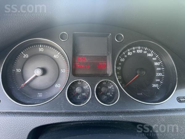 Brown Volkswagen Passat B6 2006 in Rezekne, with an engine capacity of 1.90 L and mileage of 341 thousand km for 1100 €, photo 6 on AUTOMOTO.COM.LV