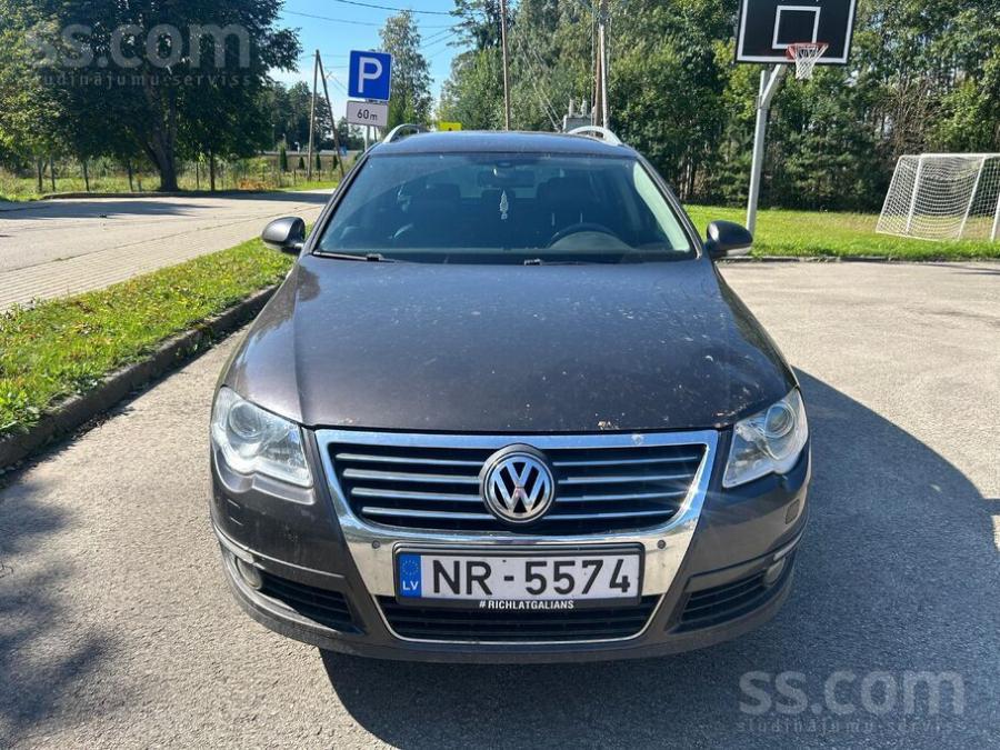Brown Volkswagen Passat B6 2006 in Rezekne, with an engine capacity of 2.00 L and mileage of 433 thousand km for 1200 €, photo 1 on AUTOMOTO.COM.LV