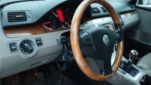 Brūns Volkswagen Passat B6 2006 Rīga, ar dzinēja tilpumu 1.90 L un nobraukumu 274 tūkst. km par 1977 €, foto 9 vietnē AUTOMOTO.COM.LV