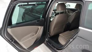 Brūns Volkswagen Passat B6 2006 Rīga, ar dzinēja tilpumu 1.90 L un nobraukumu 274 tūkst. km par 1977 €, foto 18 vietnē AUTOMOTO.COM.LV