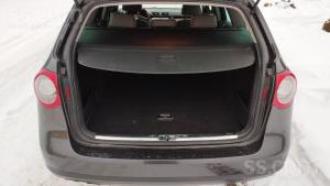 Brūns Volkswagen Passat B6 2006 Rīga, ar dzinēja tilpumu 1.90 L un nobraukumu 274 tūkst. km par 1977 €, foto 21 vietnē AUTOMOTO.COM.LV