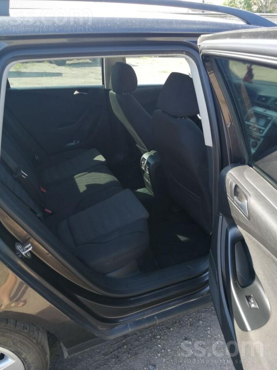 Brūns Volkswagen Passat B6 2007 Bauska, ar dzinēja tilpumu 2.00 L un nobraukumu 312 tūkst. km par 2500 €, foto 12 vietnē AUTOMOTO.COM.LV