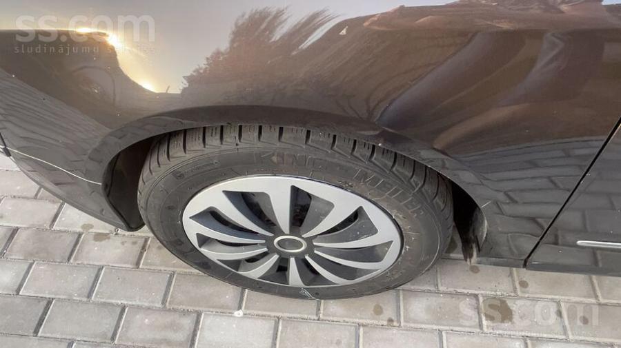 Brūns Volkswagen Passat B6 2007 Daugavpils, ar dzinēja tilpumu 1.90 L un nobraukumu 390 tūkst. km par 890 €, foto 11 vietnē AUTOMOTO.COM.LV