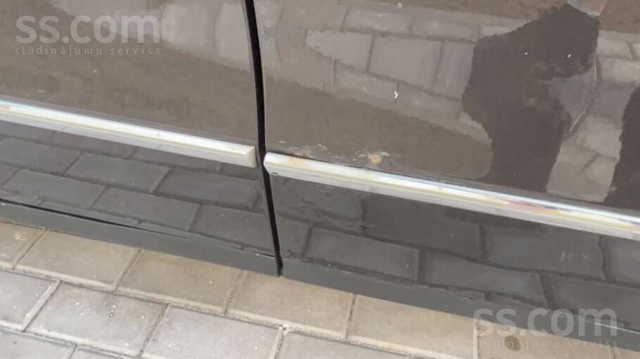 Brūns Volkswagen Passat B6 2007 Daugavpils, ar dzinēja tilpumu 1.90 L un nobraukumu 390 tūkst. km par 890 €, foto 14 vietnē AUTOMOTO.COM.LV