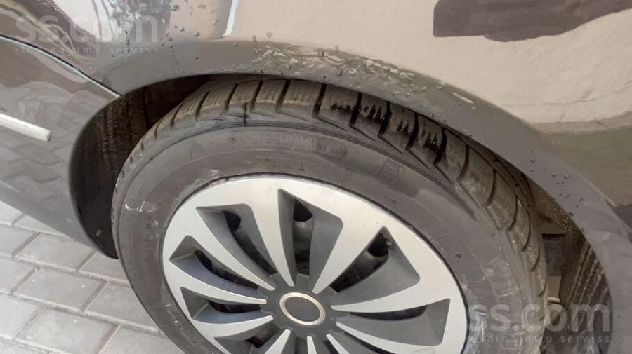 Brūns Volkswagen Passat B6 2007 Daugavpils, ar dzinēja tilpumu 1.90 L un nobraukumu 390 tūkst. km par 890 €, foto 15 vietnē AUTOMOTO.COM.LV