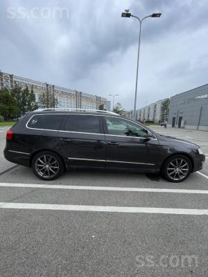 Brown Volkswagen Passat B6 2007 in Riga, with an engine capacity of 2.00 L and mileage of 338 thousand km for 1600 €, photo 4 on AUTOMOTO.COM.LV