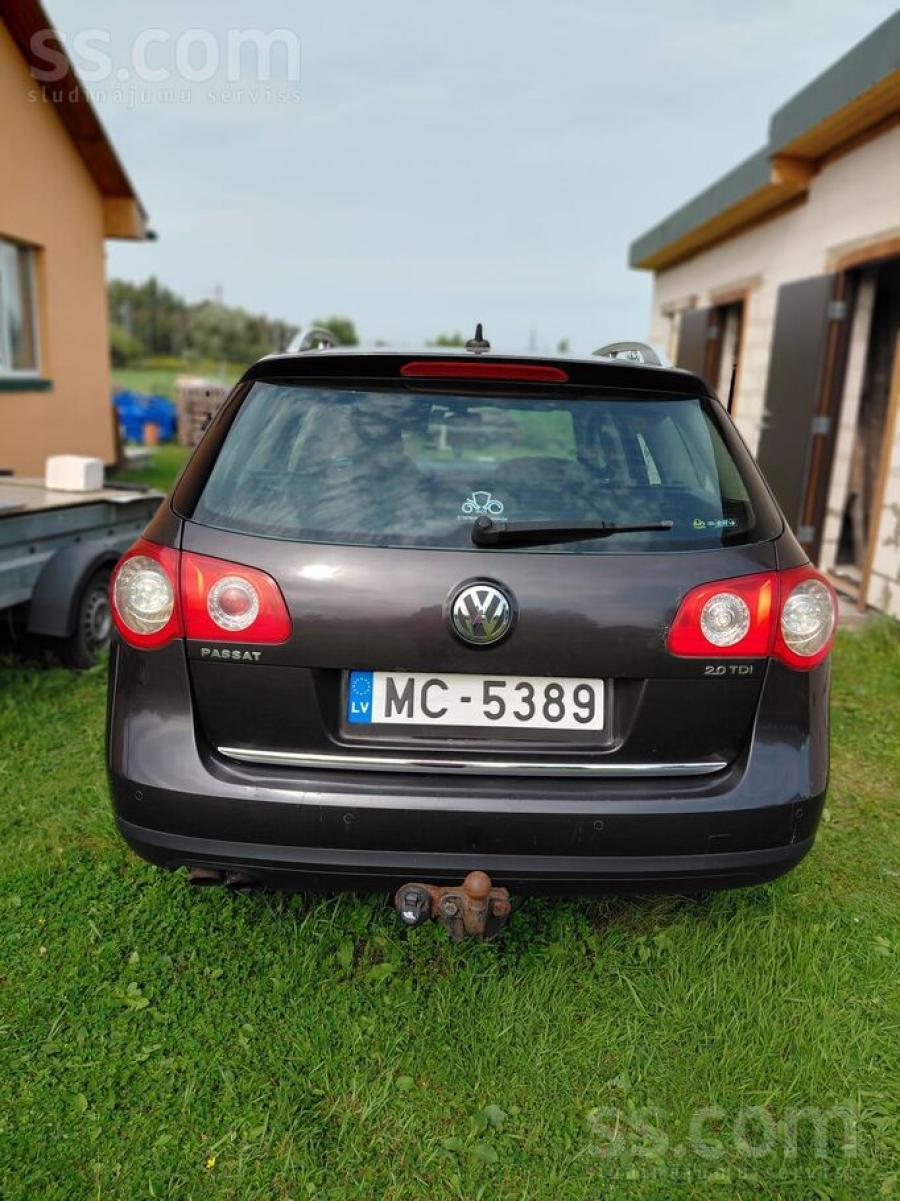 Brūns Volkswagen Passat B6 2007 Rīga, ar dzinēja tilpumu 2.00 L un nobraukumu 307 tūkst. km par 2000 €, foto 4 vietnē AUTOMOTO.COM.LV