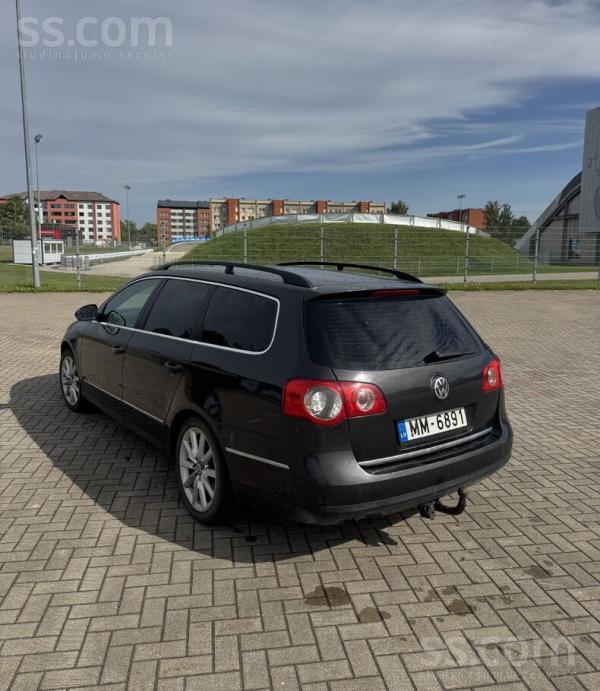 Brown Volkswagen Passat B6 2007 in Valmiera, with an engine capacity of 1.90 L and mileage of 425 thousand km for 1500 €, photo 4 on AUTOMOTO.COM.LV