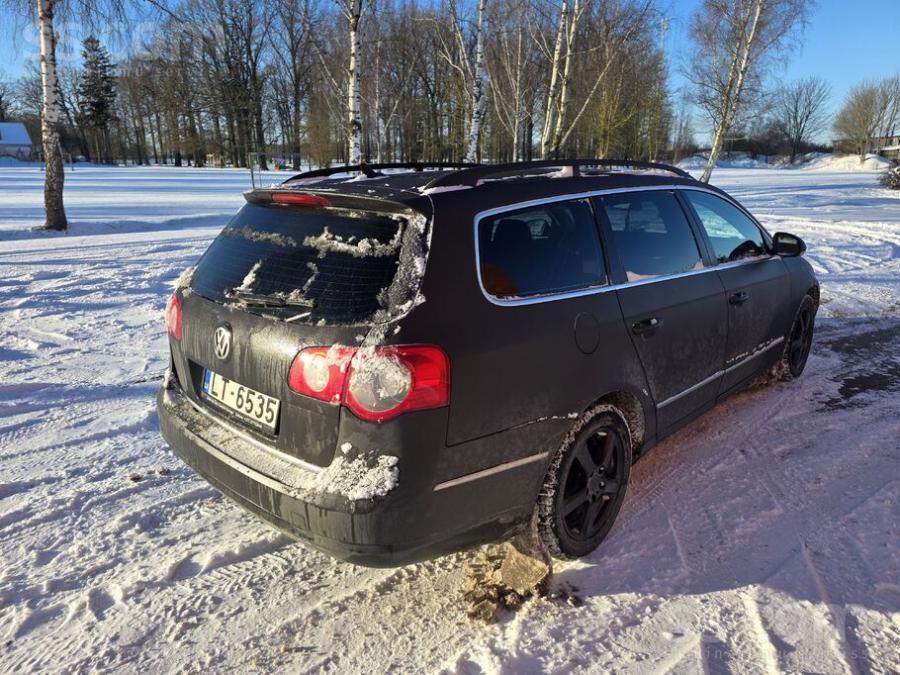 Brown Volkswagen Passat B6 2008 in Dobele, with an engine capacity of 2.00 L and mileage of 371 thousand km for 1500 €, photo 3 on AUTOMOTO.COM.LV