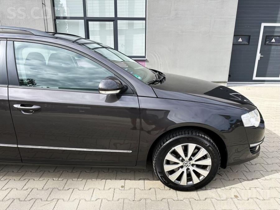 Brūns Volkswagen Passat B6 2008 Rīga, ar dzinēja tilpumu 1.90 L un nobraukumu 320 tūkst. km par 3500 €, foto 35 vietnē AUTOMOTO.COM.LV