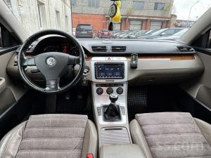 Brūns Volkswagen Passat B6 2008 Daugavpils, ar dzinēja tilpumu 2.00 L un nobraukumu 0 tūkst. km par 2100 €, foto 15 vietnē AUTOMOTO.COM.LV