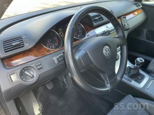 Brown Volkswagen Passat B6 2009 in Jurmala, with an engine capacity of 2.00 L and mileage of 0 thousand km for 2650 €, photo 19 on AUTOMOTO.COM.LV