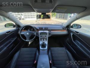 Brown Volkswagen Passat B6 2009 in Jurmala, with an engine capacity of 2.00 L and mileage of 0 thousand km for 2650 €, photo 25 on AUTOMOTO.COM.LV