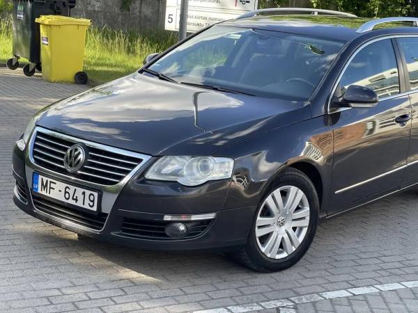 Brown Volkswagen Passat B6 2009 in Jurmala, with an engine capacity of 2.00 L and mileage of 326 thousand km for 2650 €, photo 5 on AUTOMOTO.COM.LV