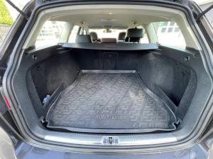 Brūns Volkswagen Passat B6 2009 Jūrmala, ar dzinēja tilpumu 2.00 L un nobraukumu 326 tūkst. km par 2650 €, foto 22 vietnē AUTOMOTO.COM.LV