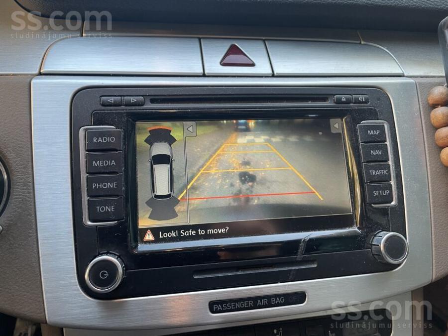 Brūns Volkswagen Passat B6 2009 Rīga, ar dzinēja tilpumu 2.00 L un nobraukumu 456 tūkst. km par 1000 €, foto 7 vietnē AUTOMOTO.COM.LV