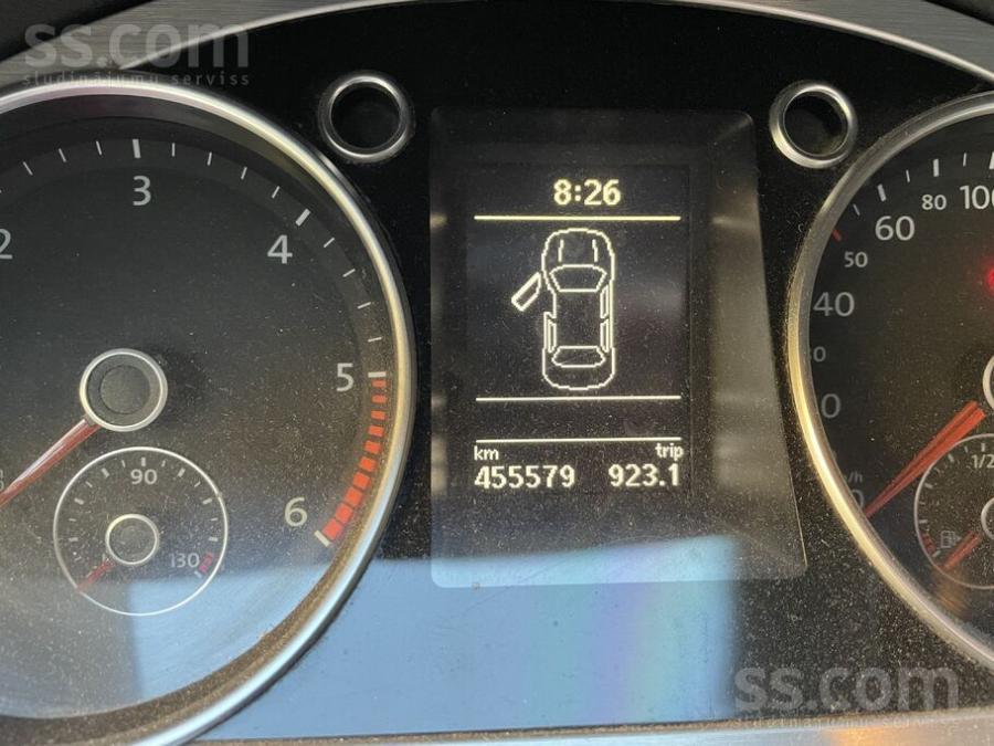 Brūns Volkswagen Passat B6 2009 Rīga, ar dzinēja tilpumu 2.00 L un nobraukumu 456 tūkst. km par 1000 €, foto 8 vietnē AUTOMOTO.COM.LV