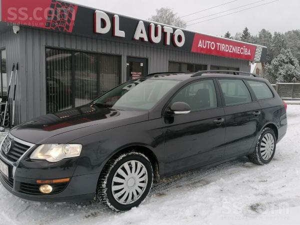 Brown Volkswagen Passat B6 2010 in Valmiera, with an engine capacity of 1.60 L and mileage of 317 thousand km for 3550 €, photo 2 on AUTOMOTO.COM.LV