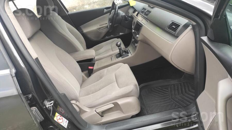 Brūns Volkswagen Passat B6 2010 Tukums, ar dzinēja tilpumu 1.60 L un nobraukumu 368 tūkst. km par 1500 €, foto 8 vietnē AUTOMOTO.COM.LV